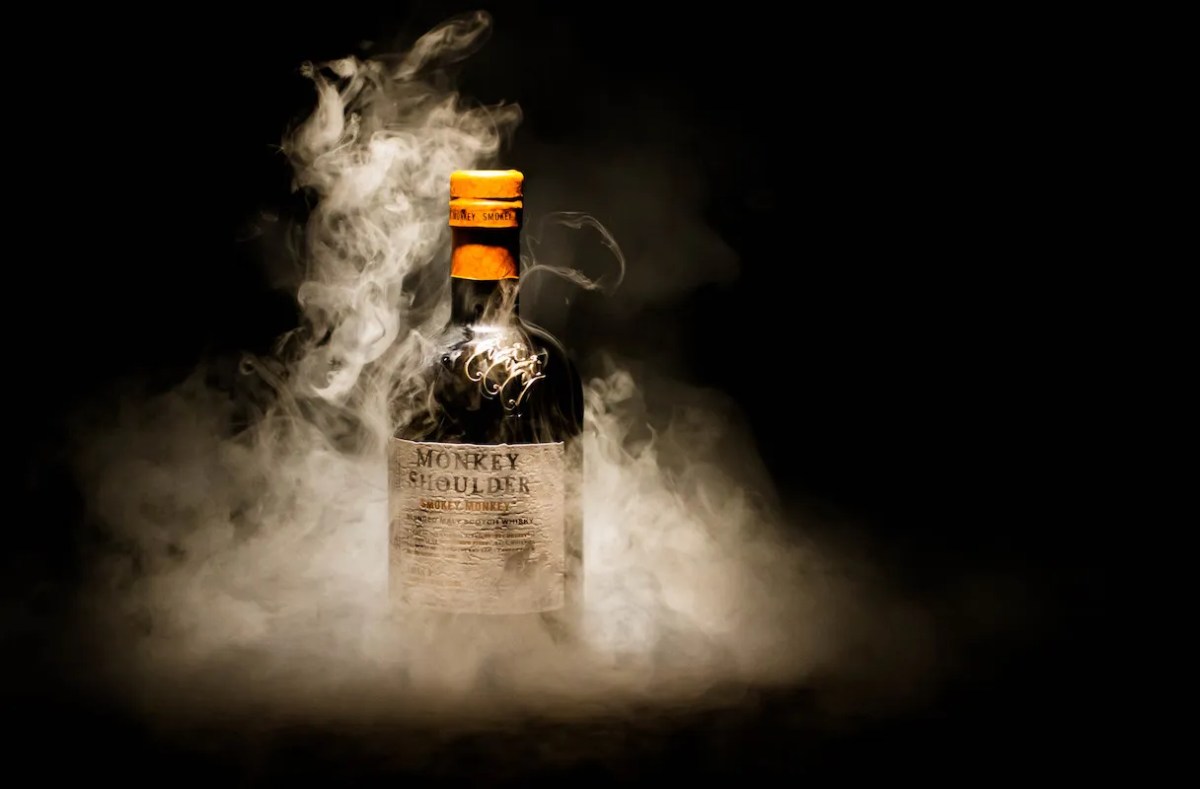 Monkey Shoulder Smokey Monkey + cocktails – VinArena – Din arena for ...